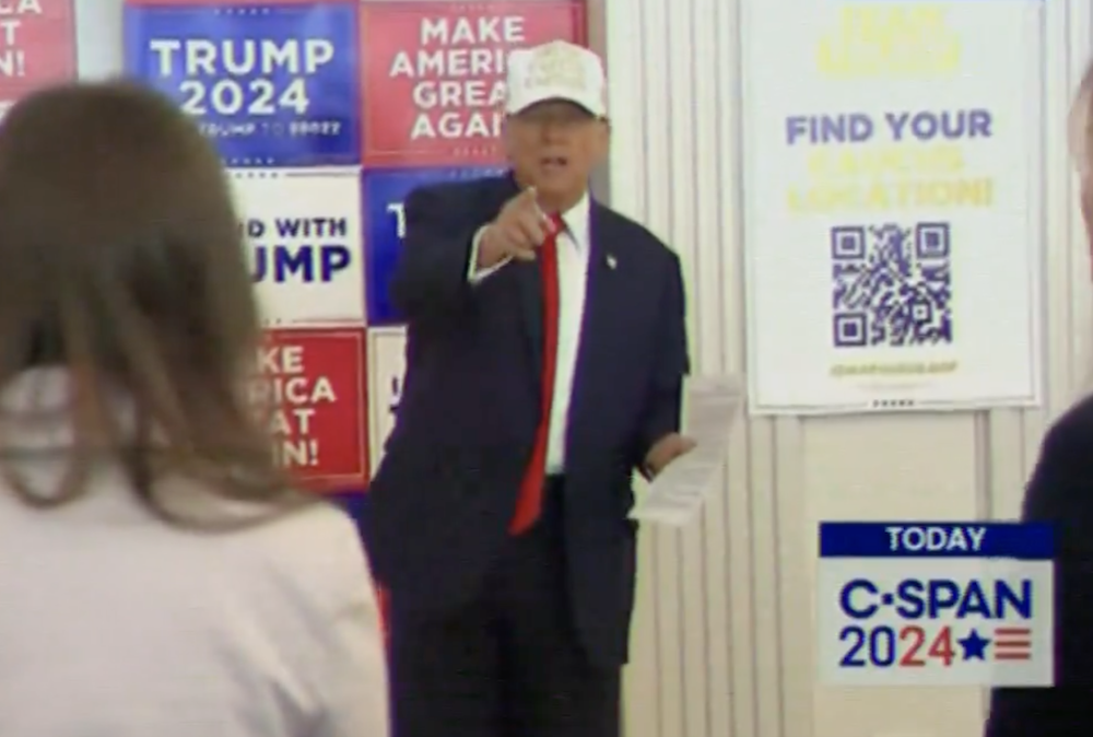 Trump Calls Out CNN Reporter To Her Face, Fans Loudly Boo Her: 'Fake News'