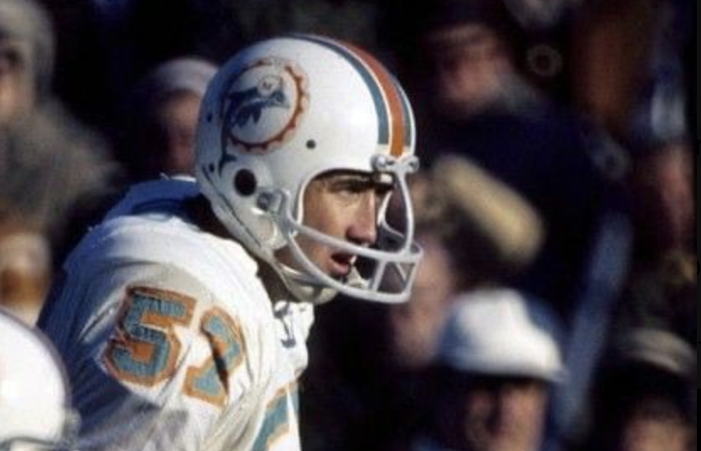 NFL Legend 'Captain Crunch' Passes Away At 76