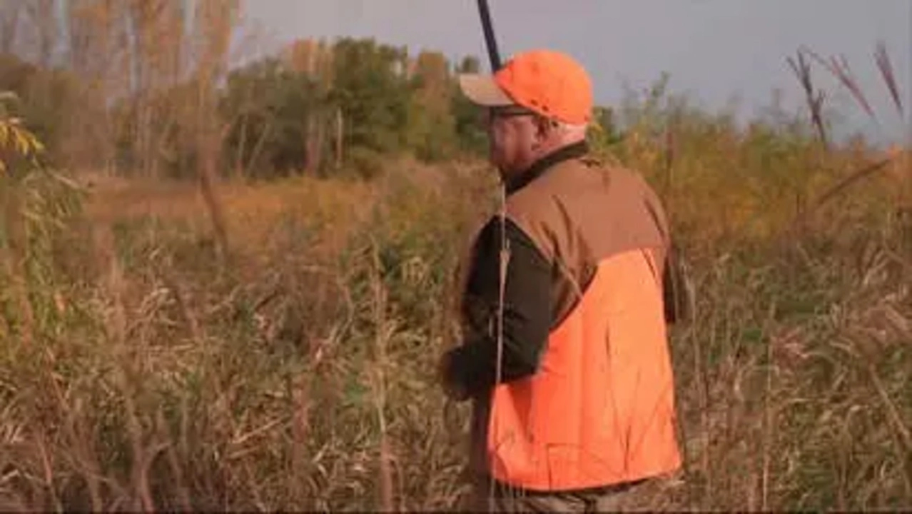 WATCH: Tim Walz Struggles To Load His Shotgun While Pheasant Hunting ...