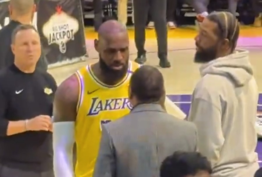 LeBron James Gets In Reporter's Face In Heated Blow-Up