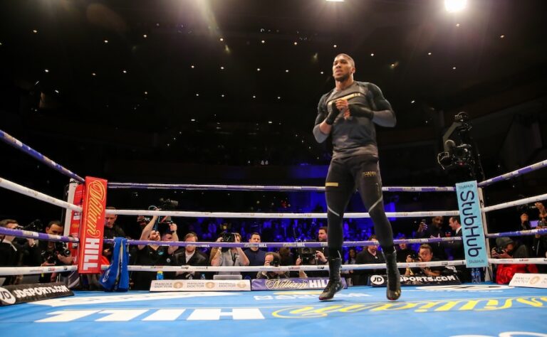Famous Boxer In ‘Stable’ Condition After Fatal Car Crash Kills Two